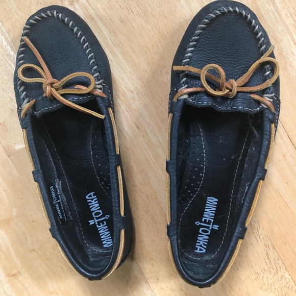 Minnetonka | Shoes | Minnetonka Moccasins Womens 7 | Poshmark